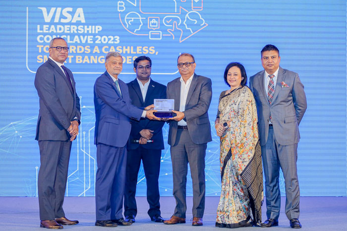 Eastern Bank PLC. | EBL wins Visa Excellence Awards in 4 categories